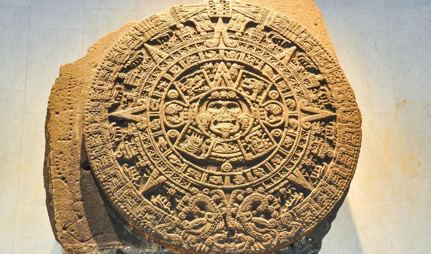 Income Inequalities Within the Aztec Empire Eased the Way of the ...