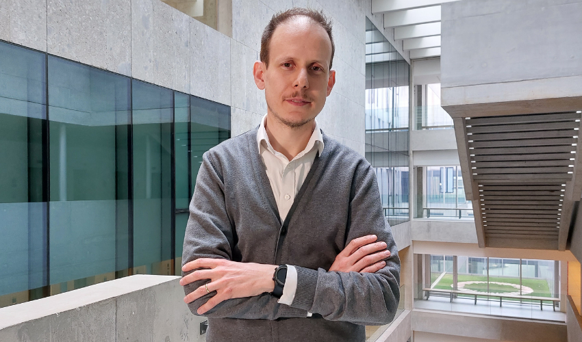 Pavel Hubacek Wins the Bernard Bolzano Endowment Fund Award - Bocconi ...